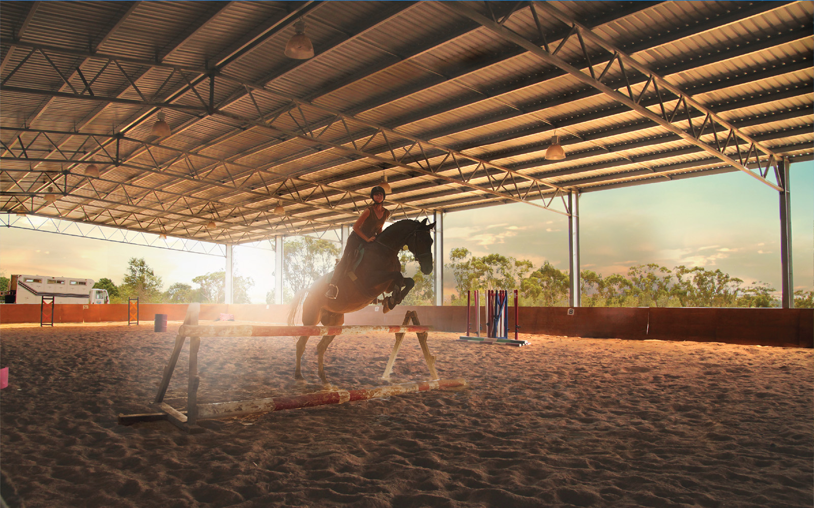 Central equinabuild indoor jumping arena